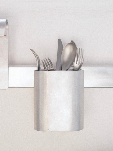 Very Simple: Accessories - Form Us With Love